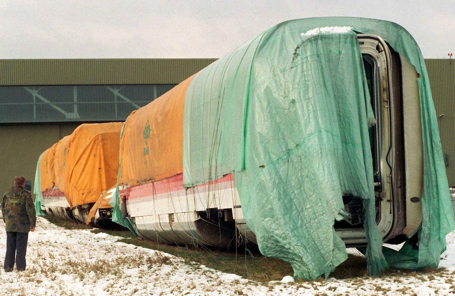 Unfall von Eschede vor 25 Jahren: Die Todesfahrt des ICE 884 - n-tv.de