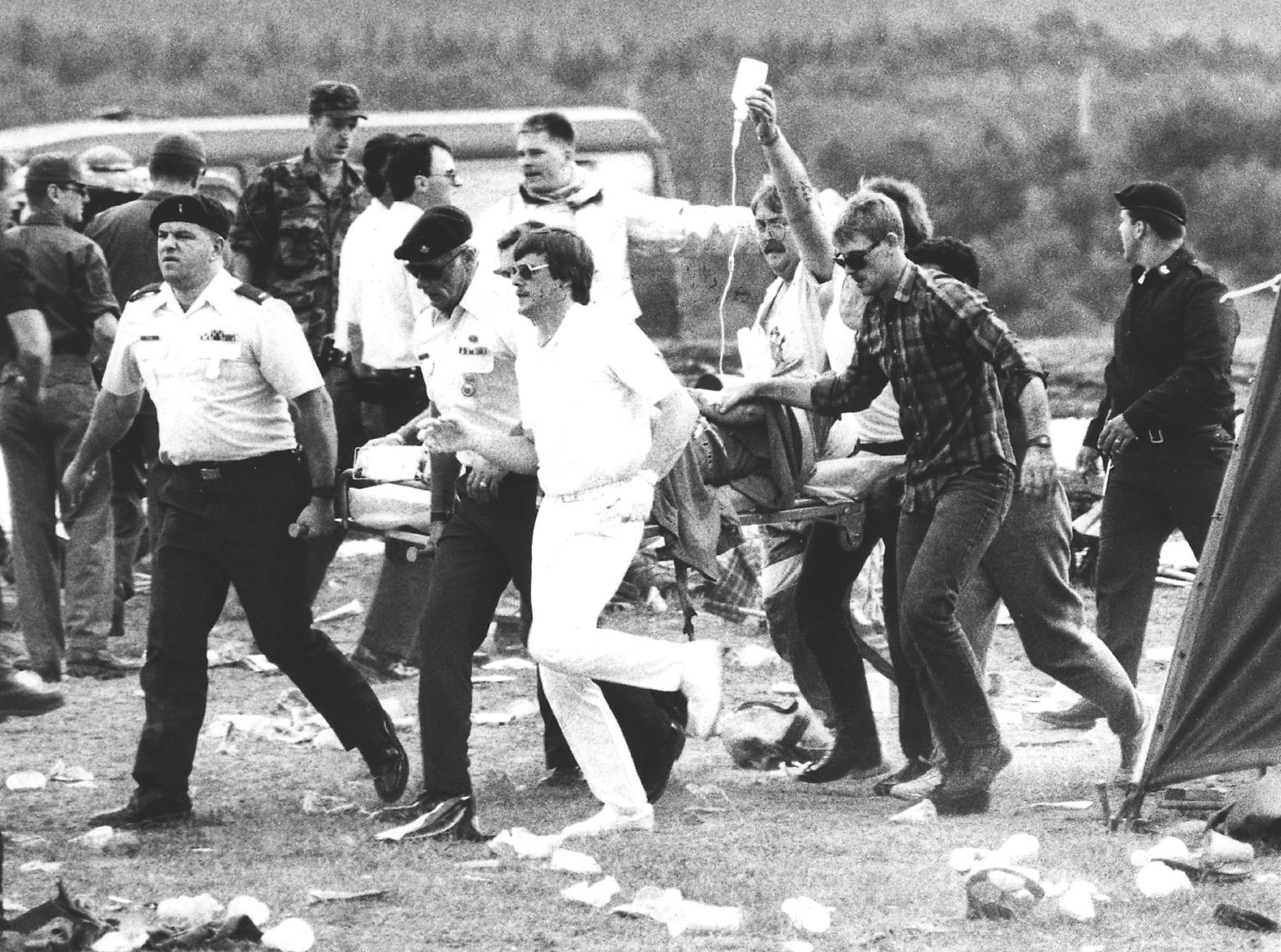 "Das durchstoßene Herz": Die Ramstein-Katastrophe vor 30 Jahren - n-tv.de