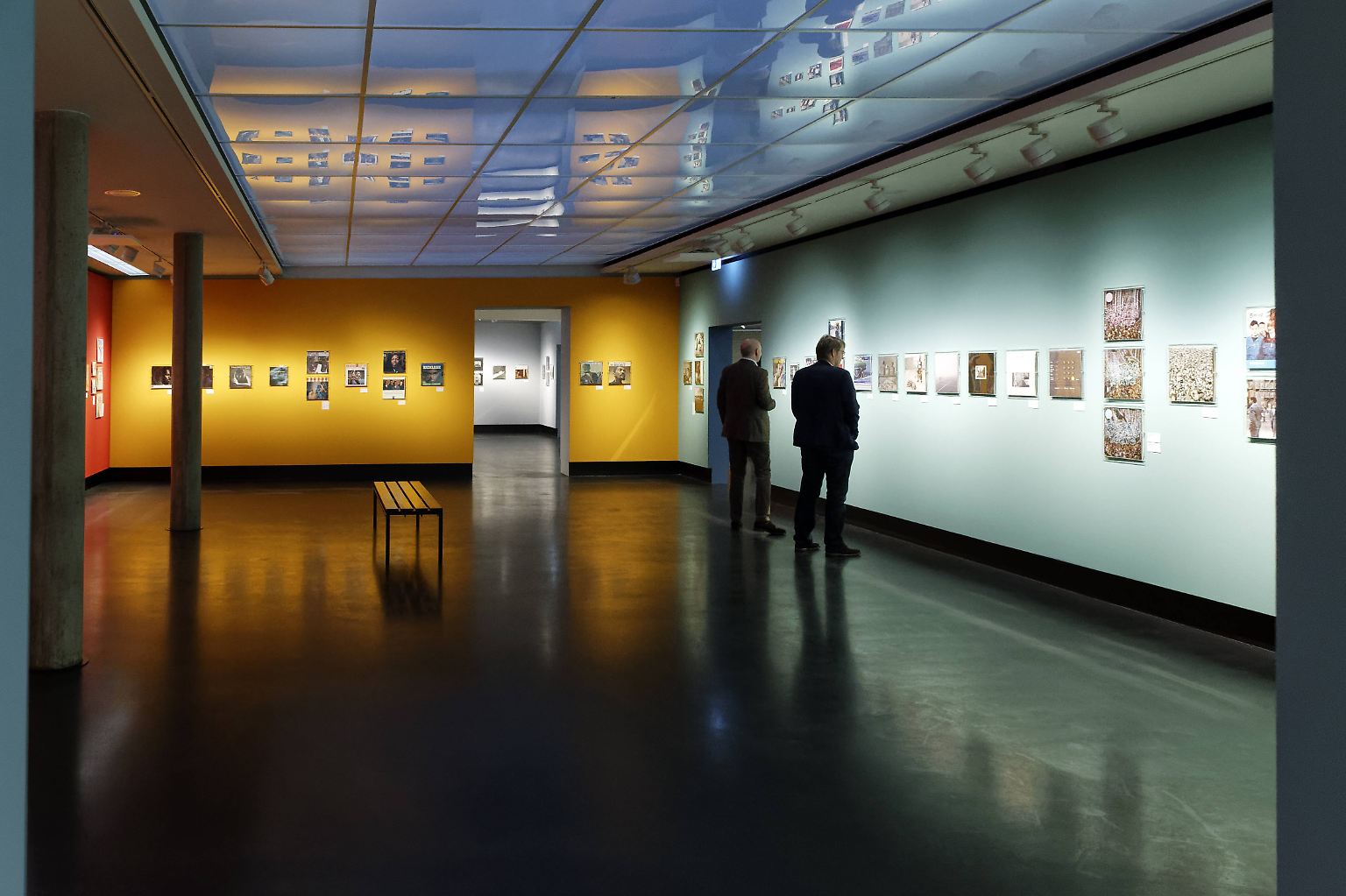 Kunst, Skandale und Zeitgeist: "Total Records" - Vinyl und Fotografie ...