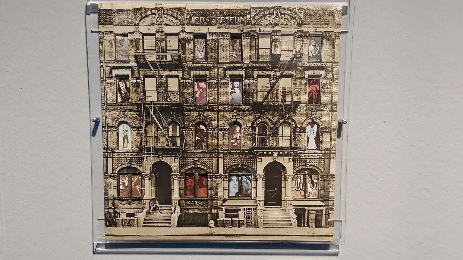 Kunst, Skandale und Zeitgeist: "Total Records" - Vinyl und Fotografie ...