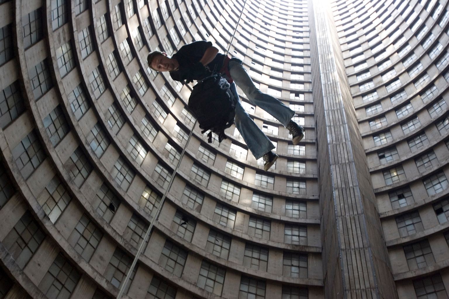 Gefährlichstes Hochhaus der Welt: Ponte City - einmal Hölle und zurück ...