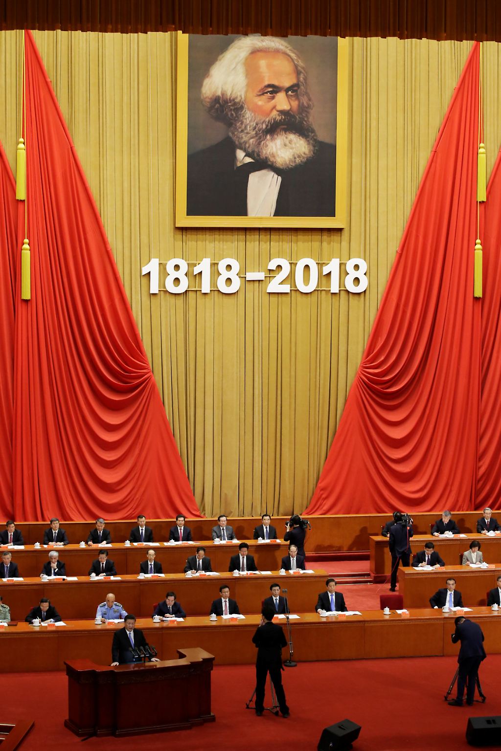 Kult zum 200. Geburtstag: Geldverdienen mit Karl Marx - n-tv.de