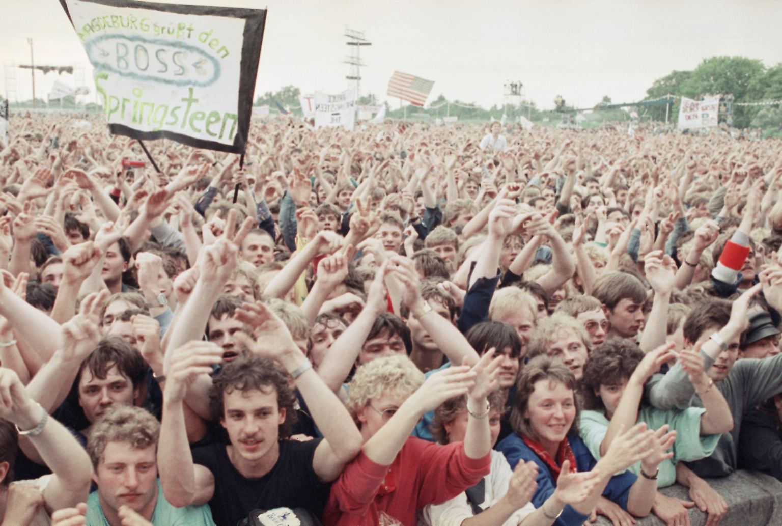 Das größte Konzert der DDR: Als Bruce Springsteen Ost-Berlin rockte - n ...