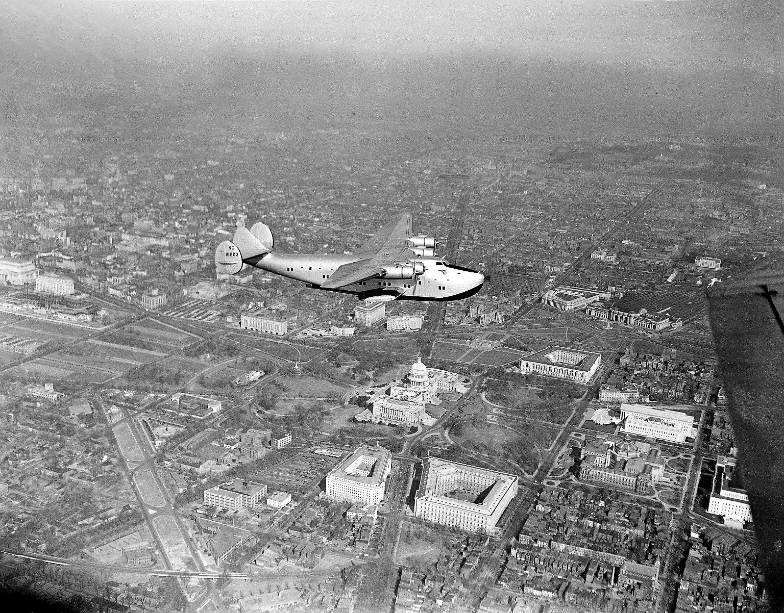 Weltpremiere mit Pan Am: Mit dem "Dixie Clipper" über den Atlantik - n ...