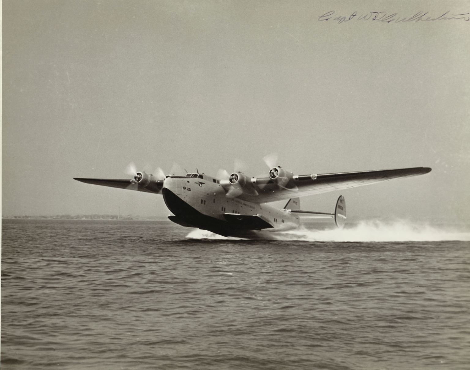 Weltpremiere mit Pan Am: Mit dem "Dixie Clipper" über den Atlantik - n ...