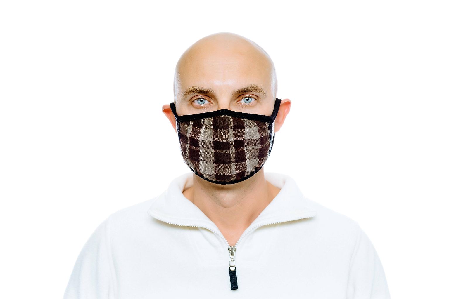 Ohne zu nähen und zu kleben: So faltet man eine Stoffmaske in wenigen ...