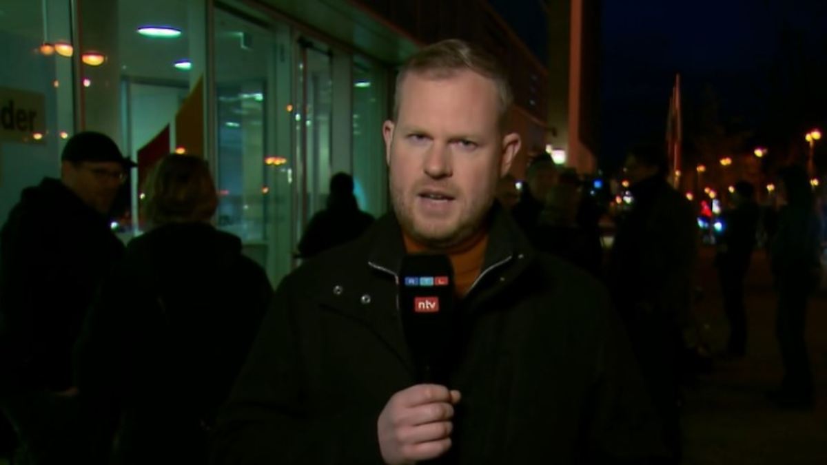 ntv-Reporter vor CDU-Zentrale: Koalitions-Einigung "haben mehrere ...