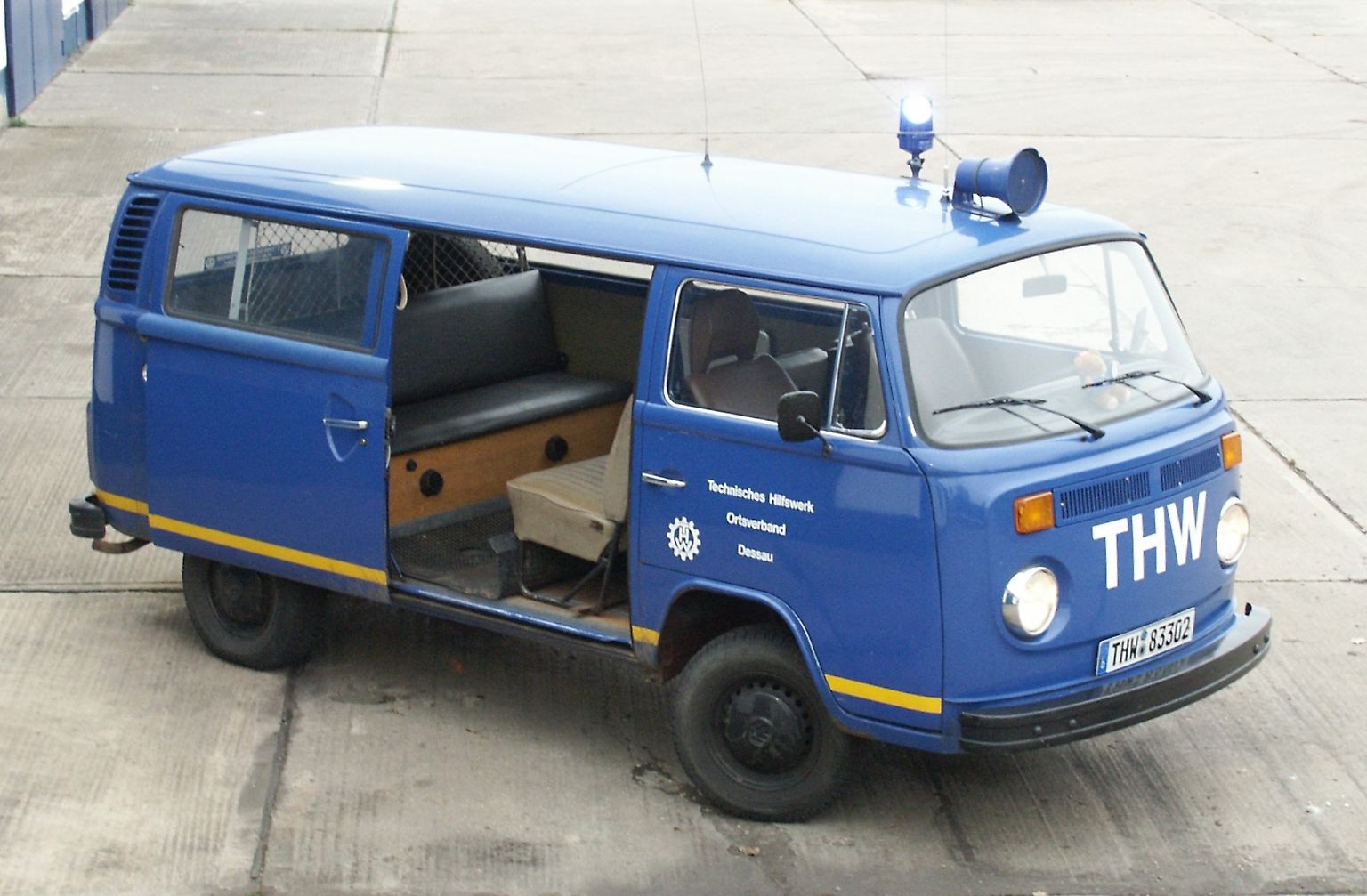 70 Jahre Technisches Hilfswerk: THW-Fahrzeuge im Wandel der Zeit - n-tv.de