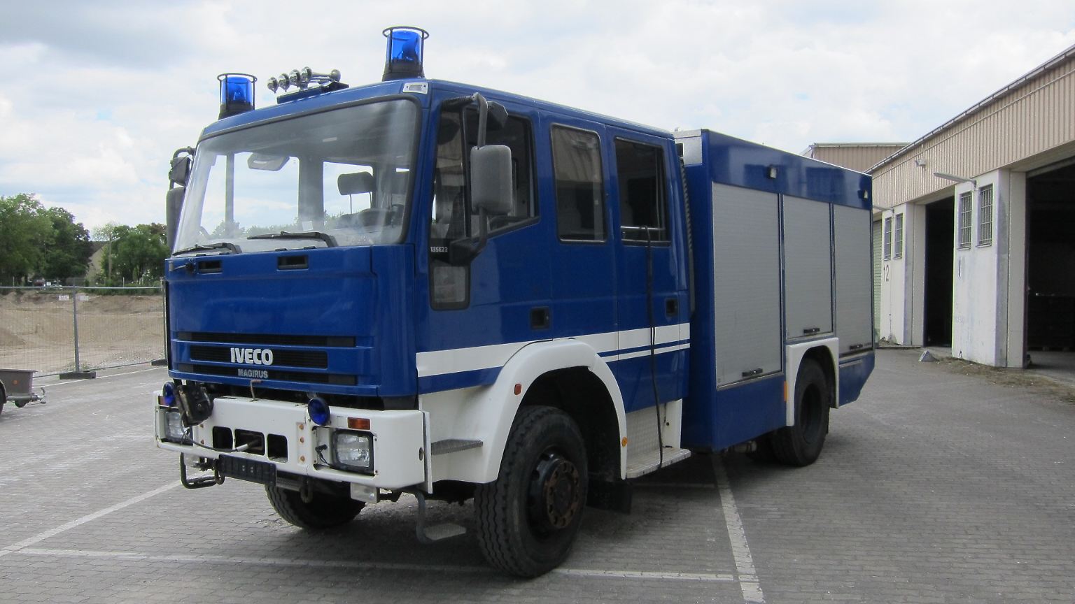 70 Jahre Technisches Hilfswerk: THW-Fahrzeuge im Wandel der Zeit - n-tv.de