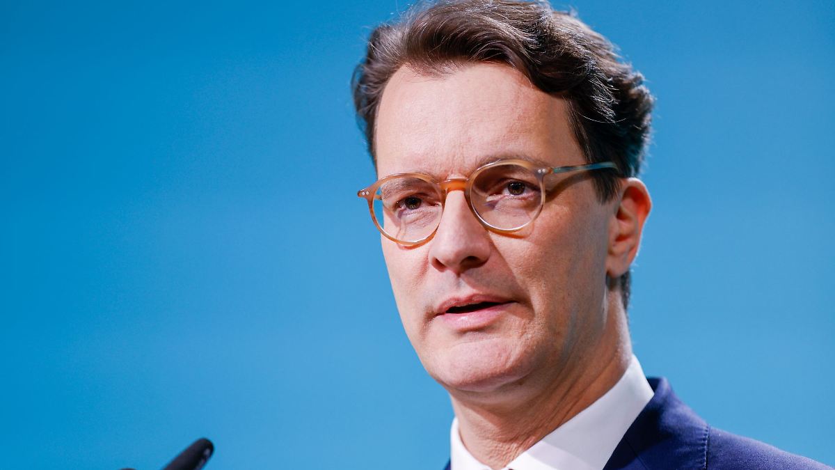 Nordrhein-Westfalen: Ministerpräsident Wüst hat schon gewählt - ntv.de
