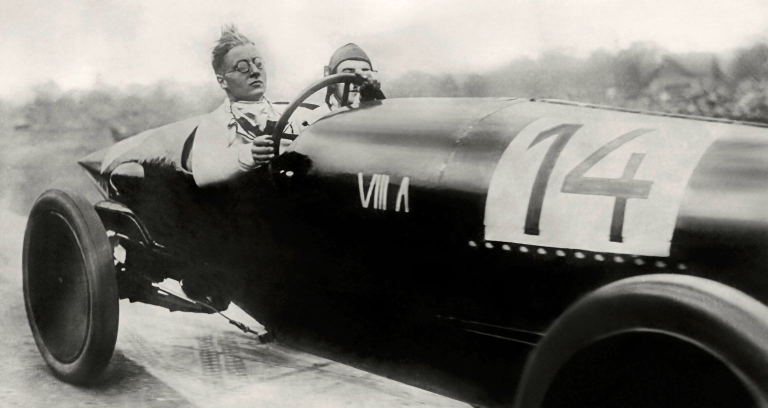 Eröffnet im September 1921: Legendäre AVUS in Berlin - die erste reine ...