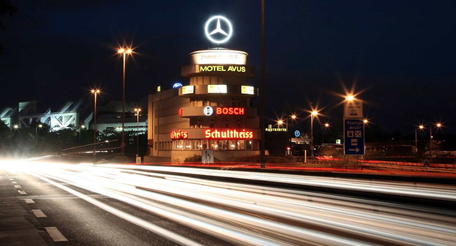 Eröffnet im September 1921: Legendäre AVUS in Berlin - die erste reine Autostraße der Welt - n-tv.de