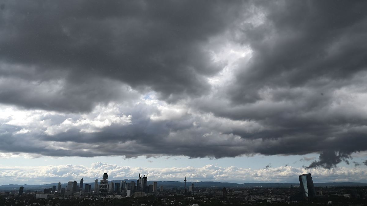 Hessen: Gewitter und starker Regen in Hessen - ntv.de