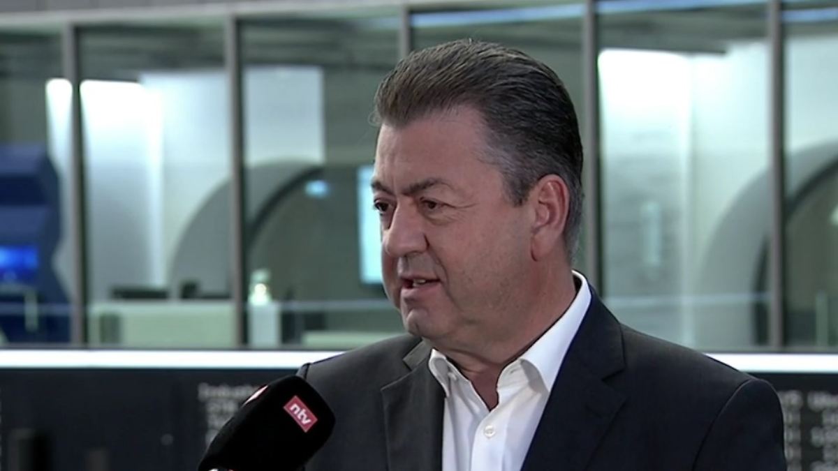 Halver zu Streit um E-Auto-Zölle: "Chinesen werden uns Pistole auf die ...
