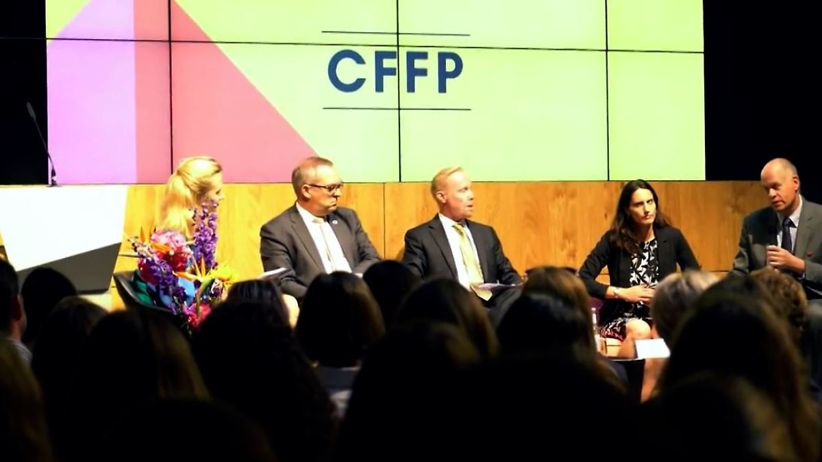 Startup Magazin: CFFP kämpft für eine feministische Außenpolitik - ntv.de