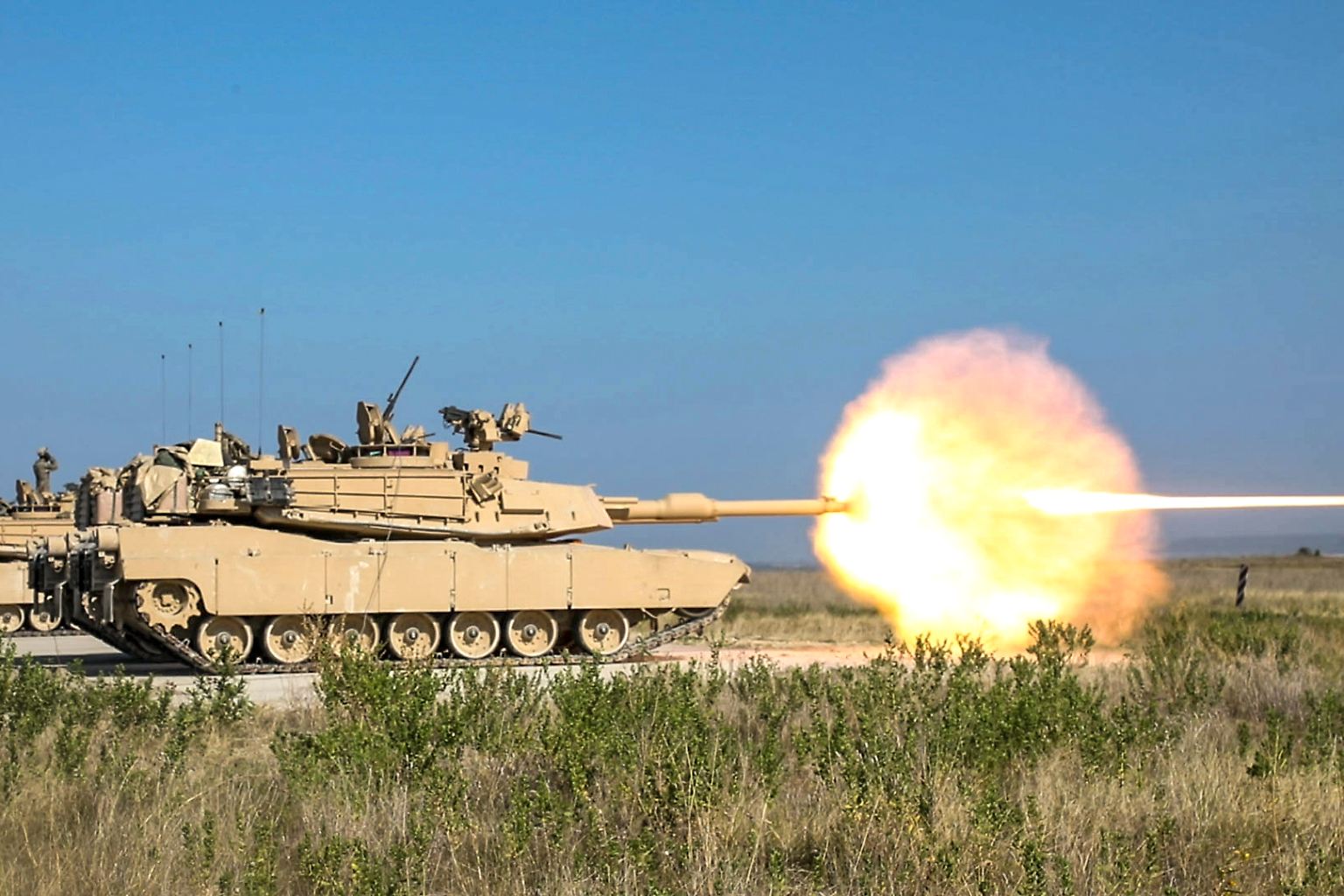 "Leopard 2", Challenger und T-14: Die modernsten Kampfpanzer der Welt ...