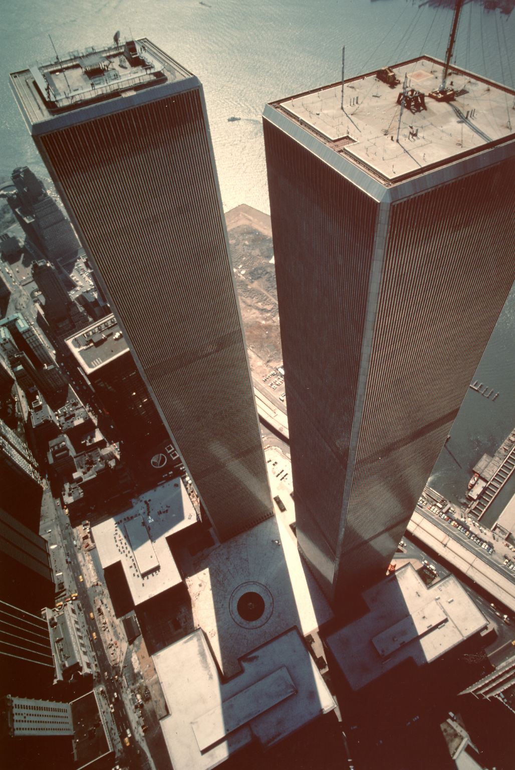 WTC vor 50 Jahren eingeweiht: Vom Triumph zum Trauma: New Yorks Twin Towers - n-tv.de