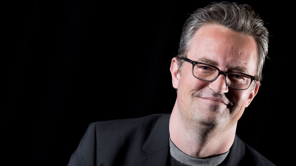 Spenden-Link manipuliert: Hacker kapern Matthew Perrys X-Account - ntv.de