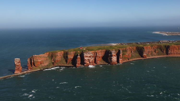 Aus der Zeit um 1800: Taucher finden 16 englische Kanonen vor Helgoland ...
