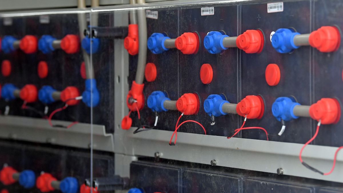 Niedersachsen & Bremen: Batteriegroßspeicher soll in Alfeld an der ...