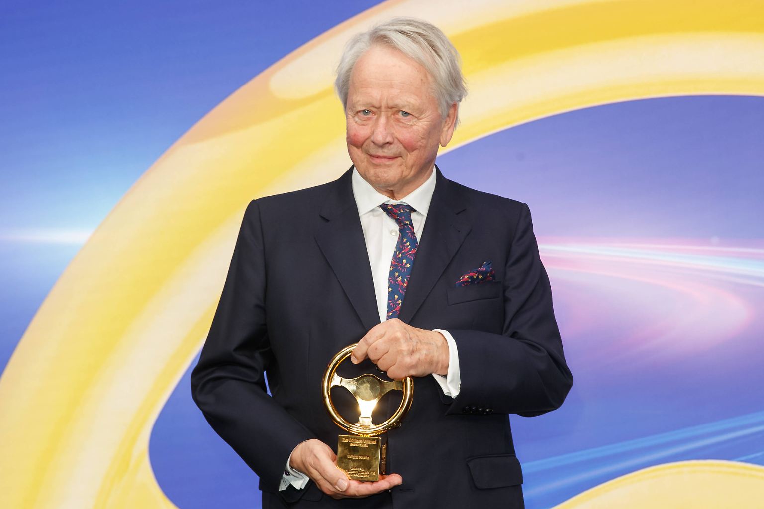 Größte Vermögen 2024: Das sind die zehn reichsten Deutschen - n-tv.de