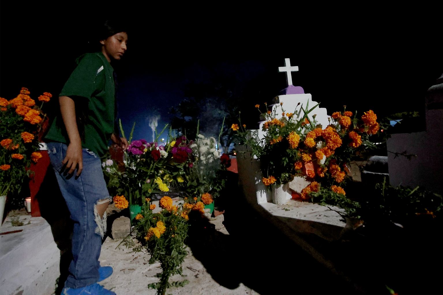 Prunk, Parade, Totenschädel: So feiert Mexiko den Tag der Toten - am Grab und auf den Straßen ...