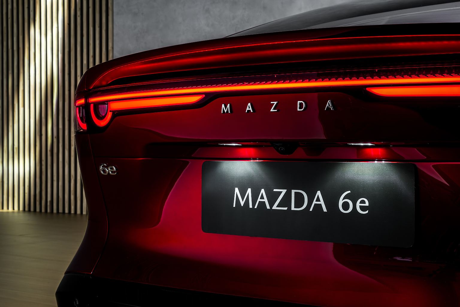 Japaner bauen Elektroangebot aus: Mazda 6e - so sieht die neue ...