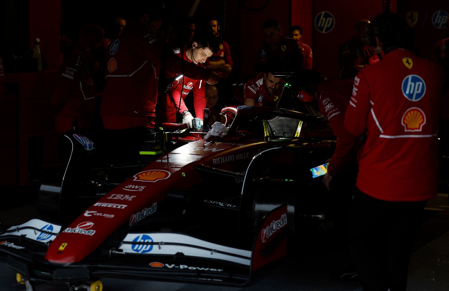 Das sind Teams und ihre Autos: Formel-1-Stars wittern letzte Chance vor ...