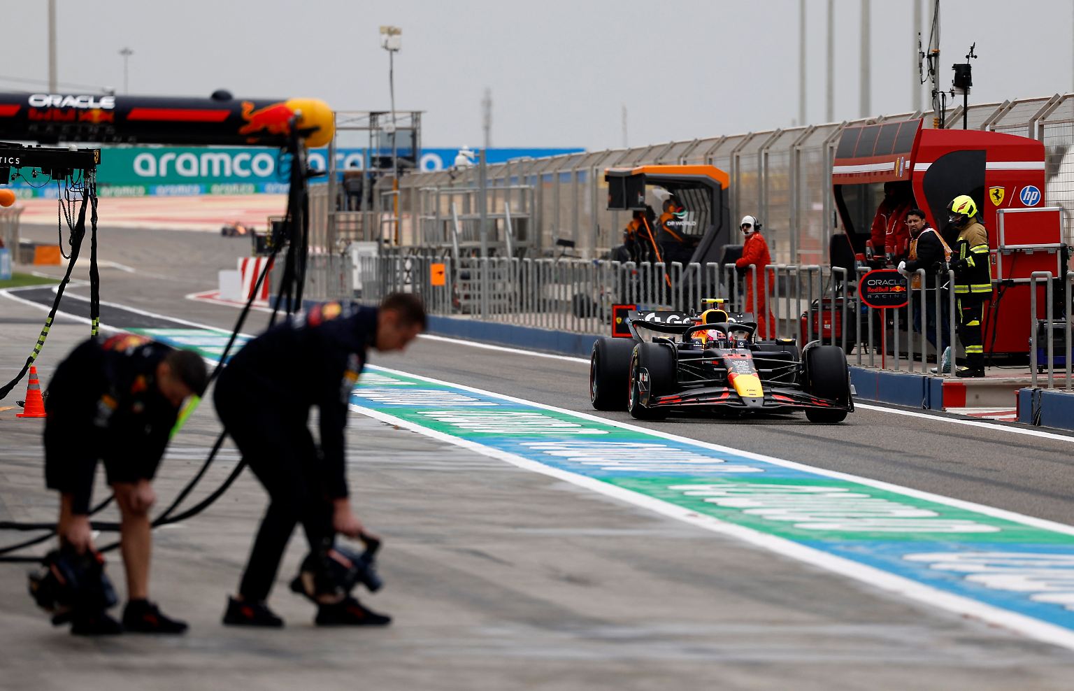 Das sind Teams und ihre Autos: Formel-1-Stars wittern letzte Chance vor ...