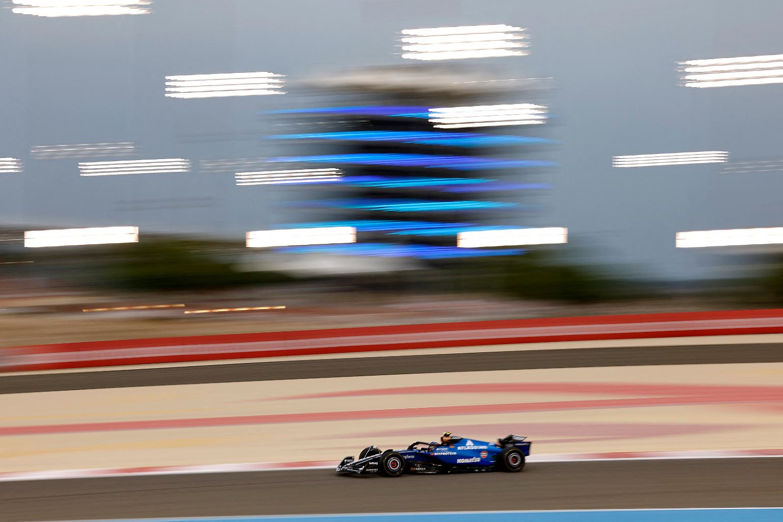 Das sind Teams und ihre Autos: Formel-1-Stars wittern letzte Chance vor ...