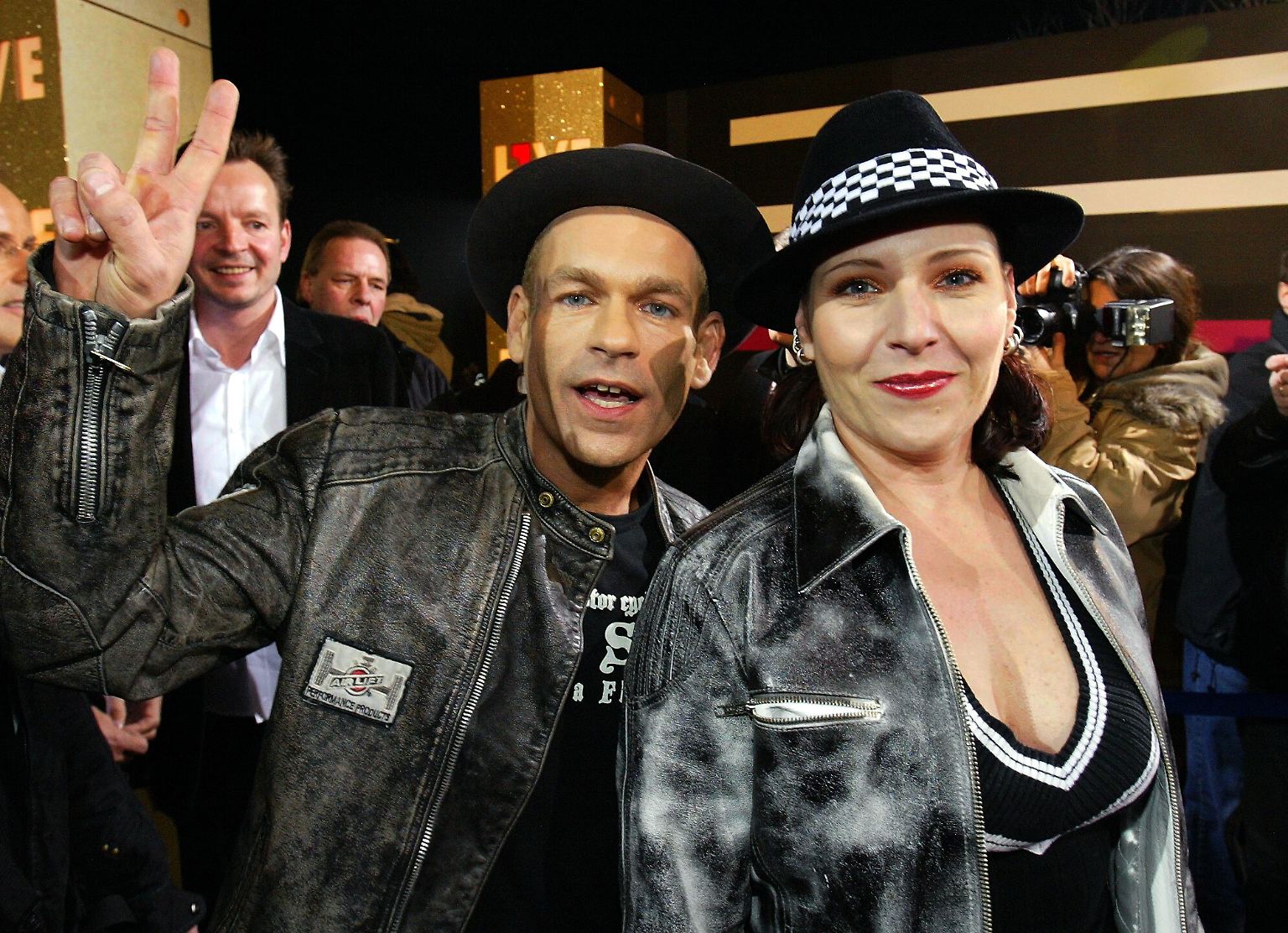 Liebe ist alles: Das viel zu kurze Leben von Rosenstolz-Sängerin AnNa R ...