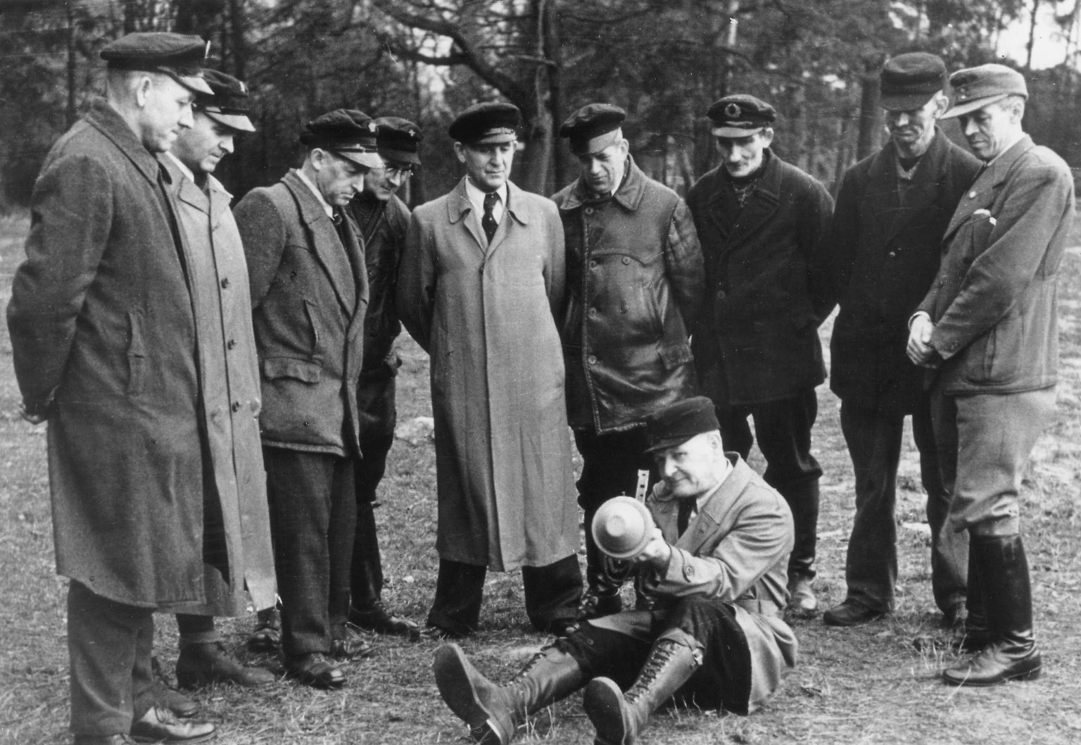 Kinder und Greise gegen Panzer: Der Volkssturm - Hitlers letztes ...