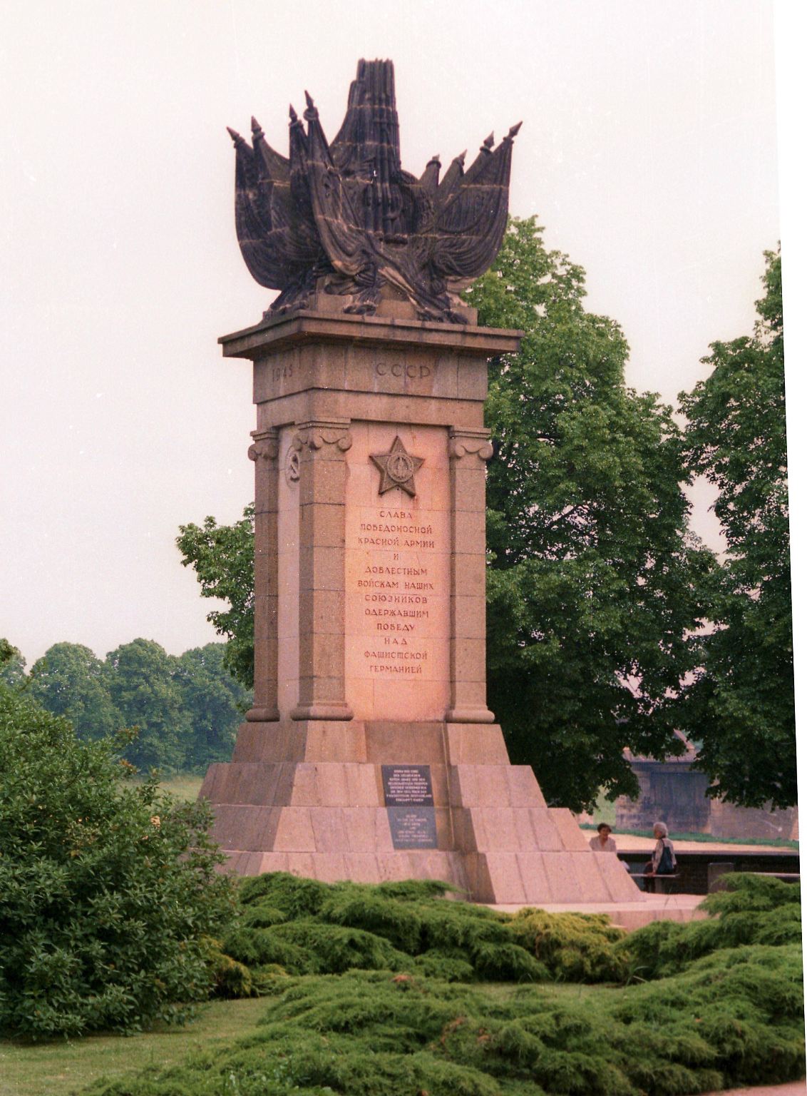 Historisches Foto vom "Elbe Day" 1945: Als sich Amerikaner und Rote ...