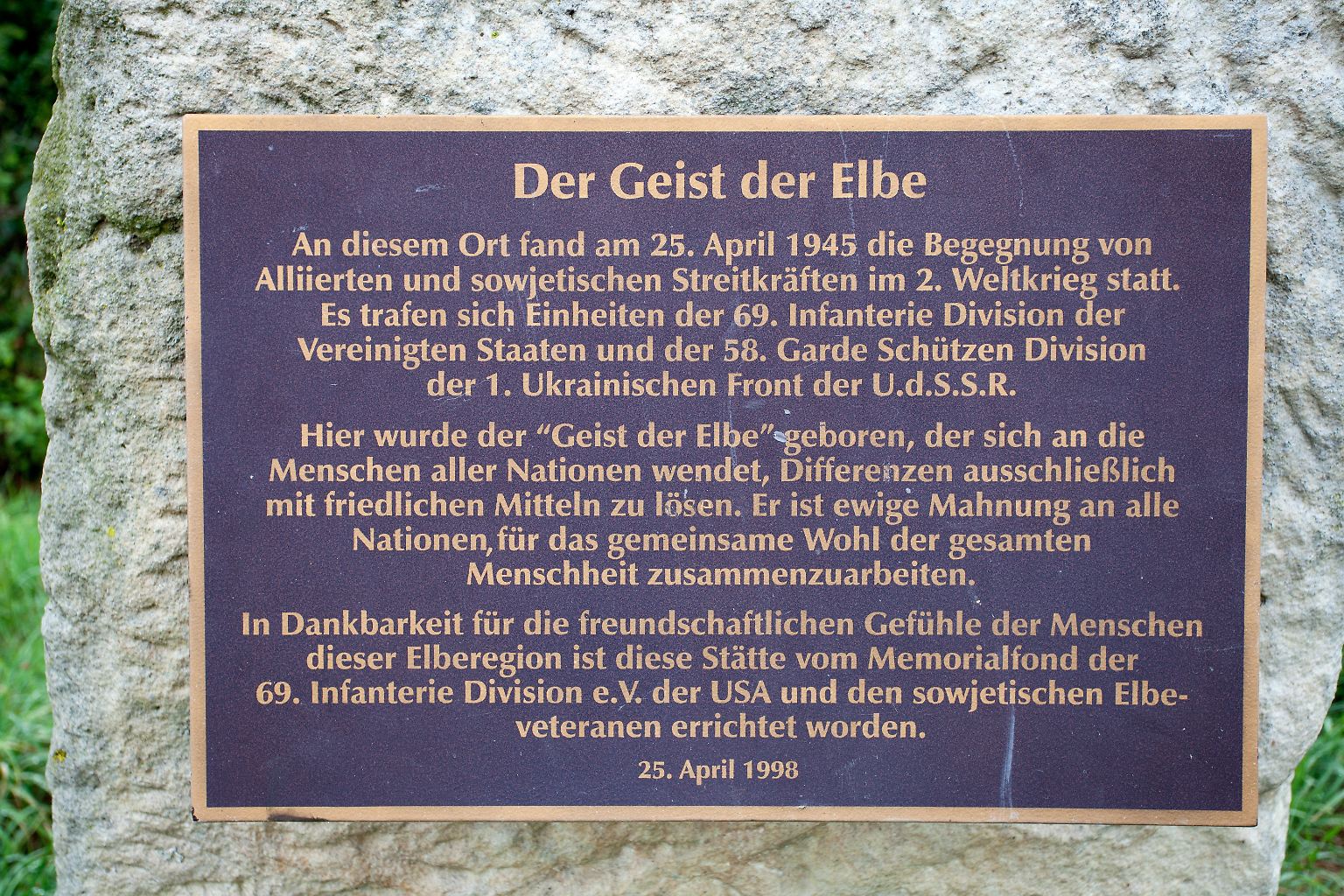 Historisches Foto vom "Elbe Day" 1945: Als sich Amerikaner und Rote ...
