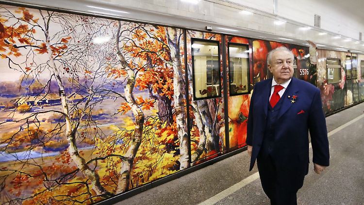 Für monumentale Werke bekannt: Künstler Surab Zereteli in Moskau ...