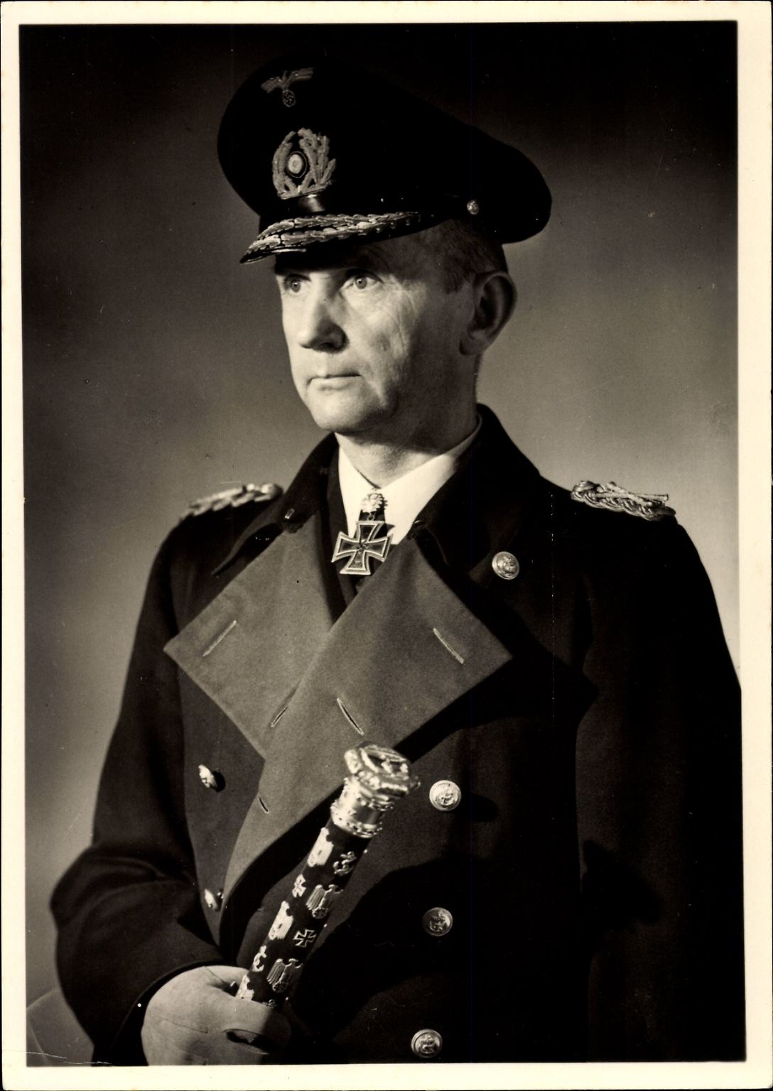 Letzter Reichspräsident und Oberkommandierender der Wehrmacht ...