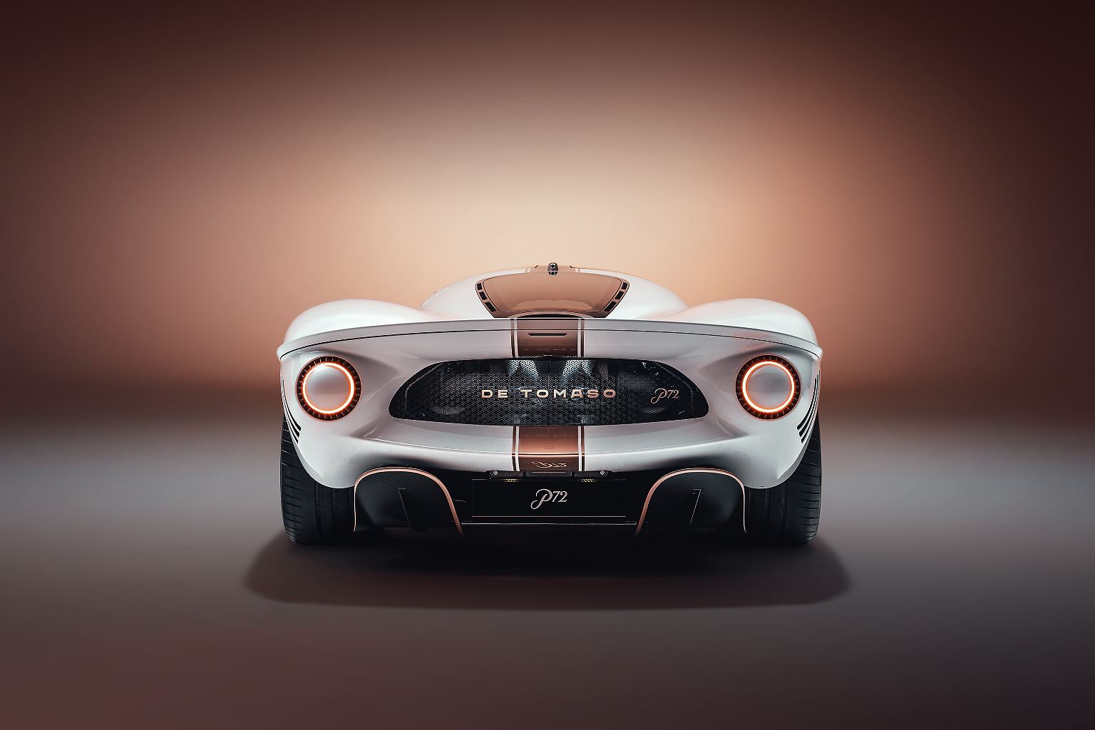 Limitiert und schon ausverkauft: De Tomaso P72 - Serienversion im Retro ...