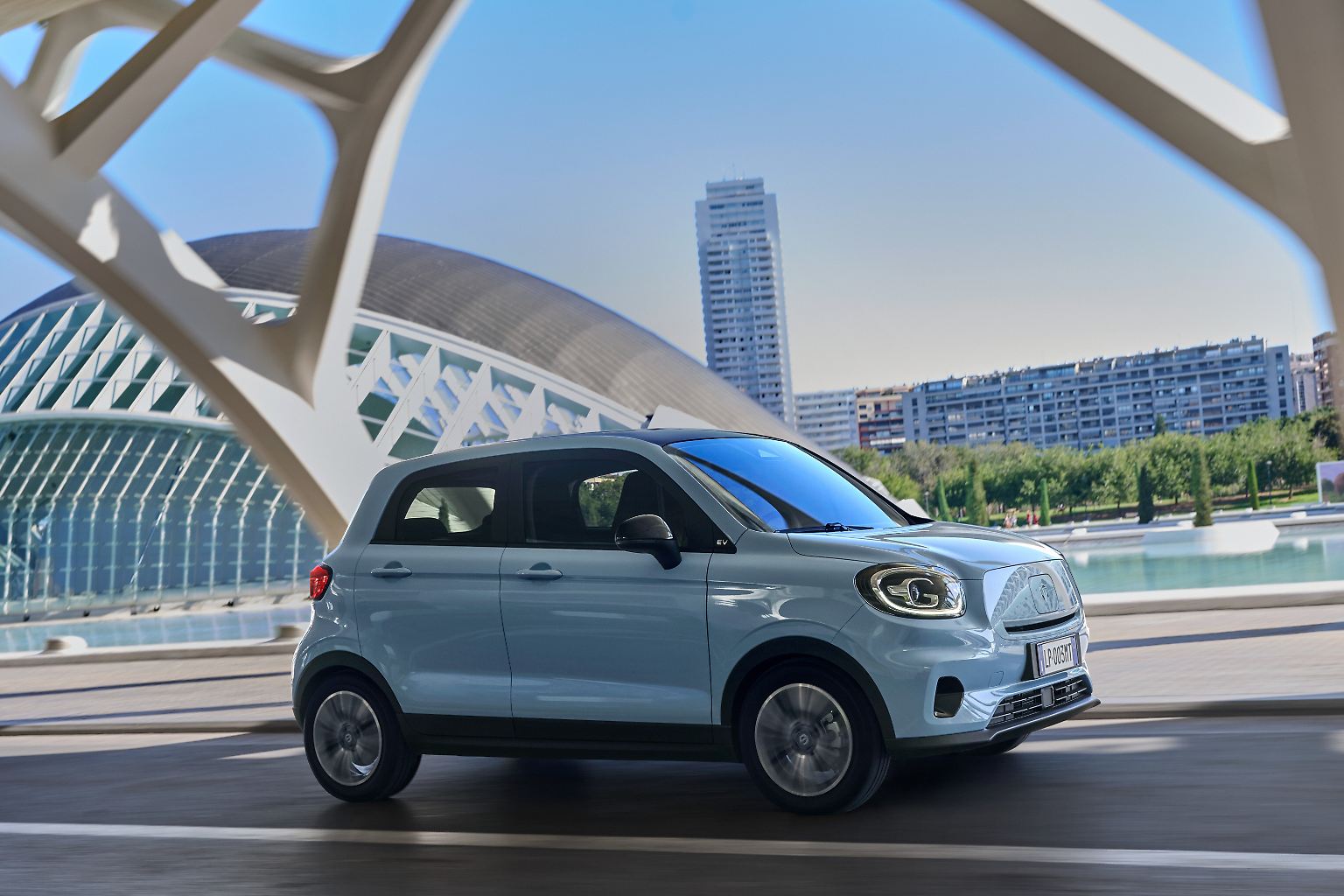 Test des ADAC mit 480 Modellen: Diese E-Autos haben das beste Preis ...