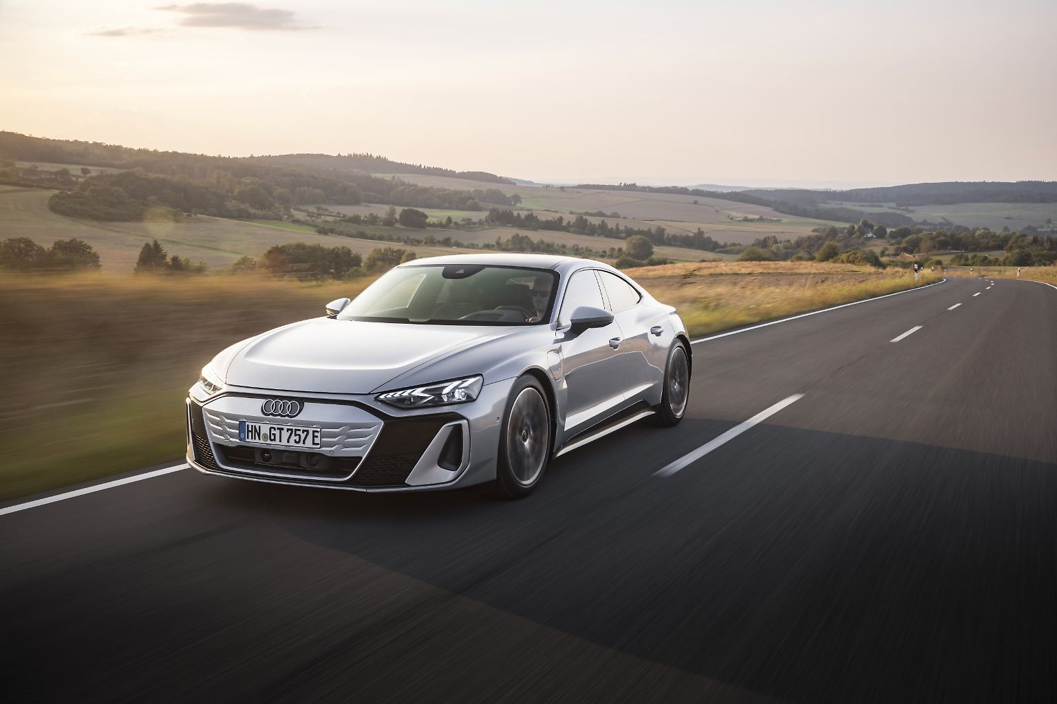 Test des ADAC mit 480 Modellen: Diese E-Autos haben das beste Preis ...