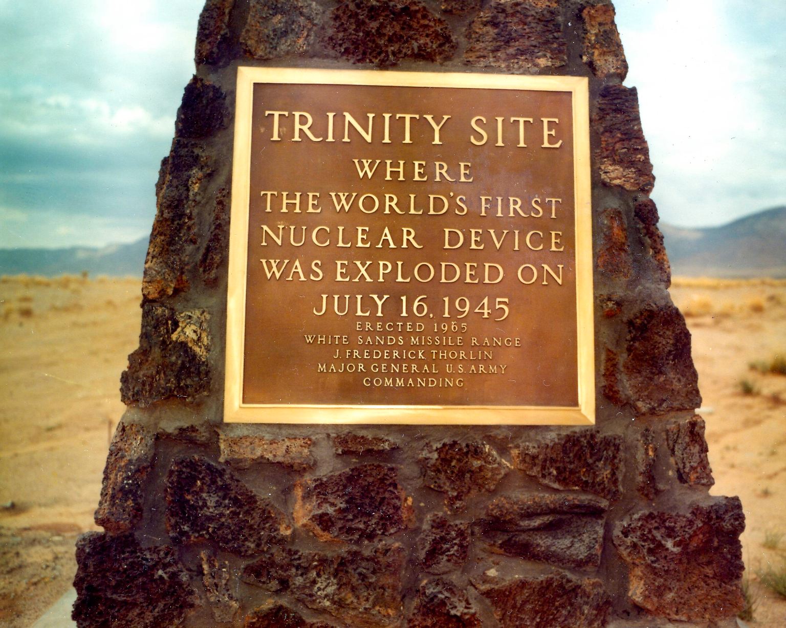 Trinity-Test in New Mexico: Als die erste Atombombe explodierte - n-tv.de