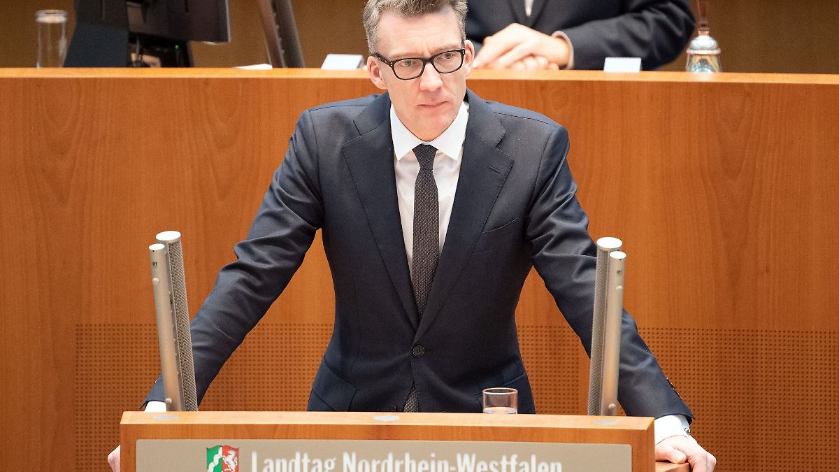 Nordrhein-Westfalen: Innenpolitiker Wolf bewirbt sich um SPD ...