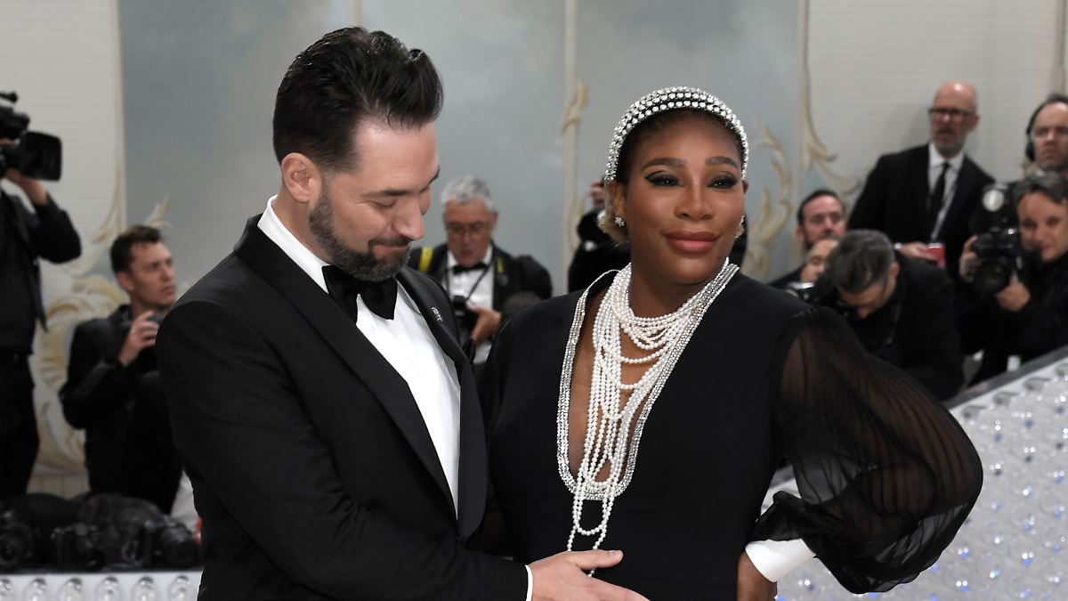 Mit Bäuchlein auf der Met-Gala: Serena Williams und Karlie Kloss haben ...