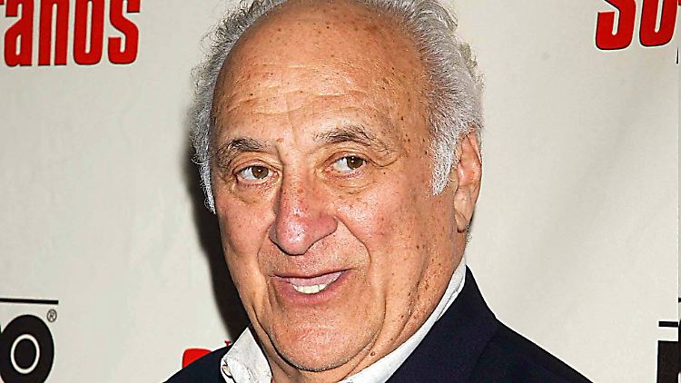 "Hey, Hesh!": "Sopranos"-Star Jerry Adler ist tot - n-tv.de