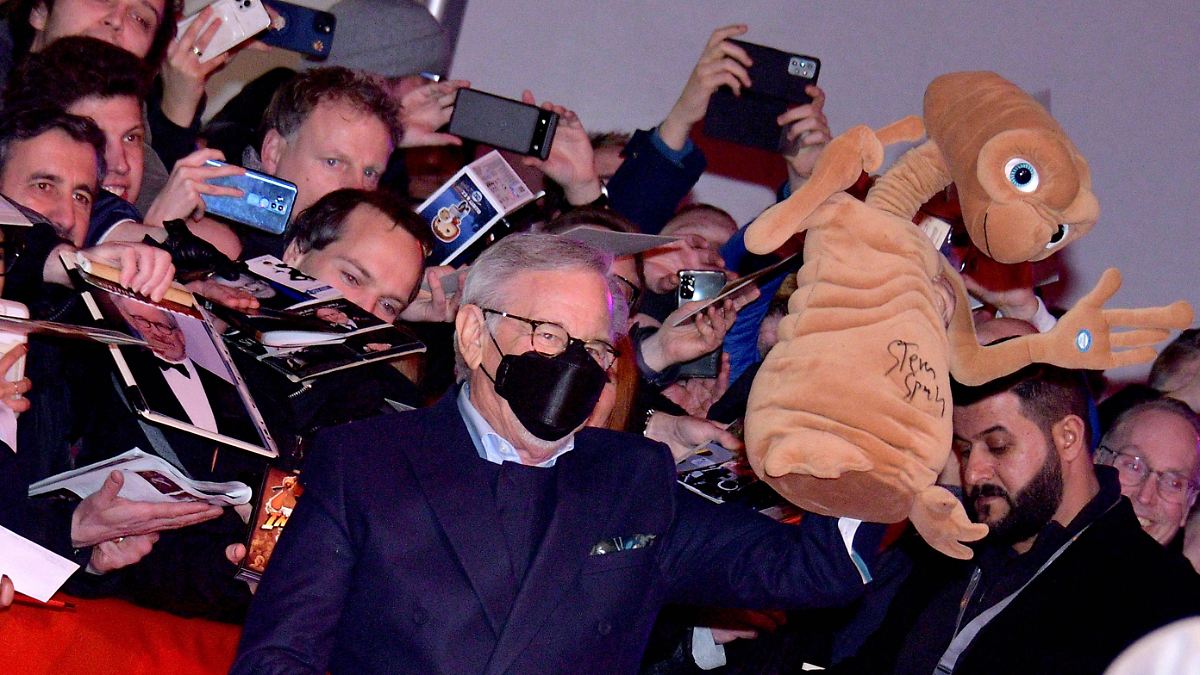 Der Tag: Steven Spielberg über "E.T."-Neufassung: "Hätte das nie tun ...