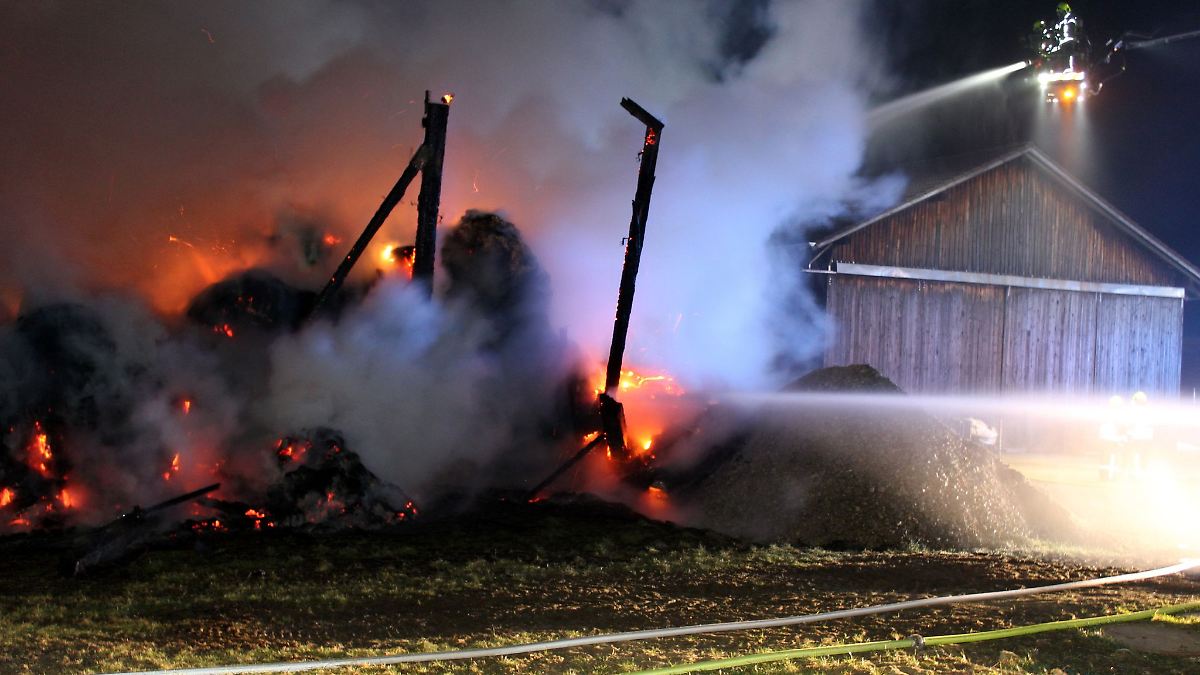 Bayern: Hoher Sachschaden bei Großbrand in Niederbayern - ntv.de