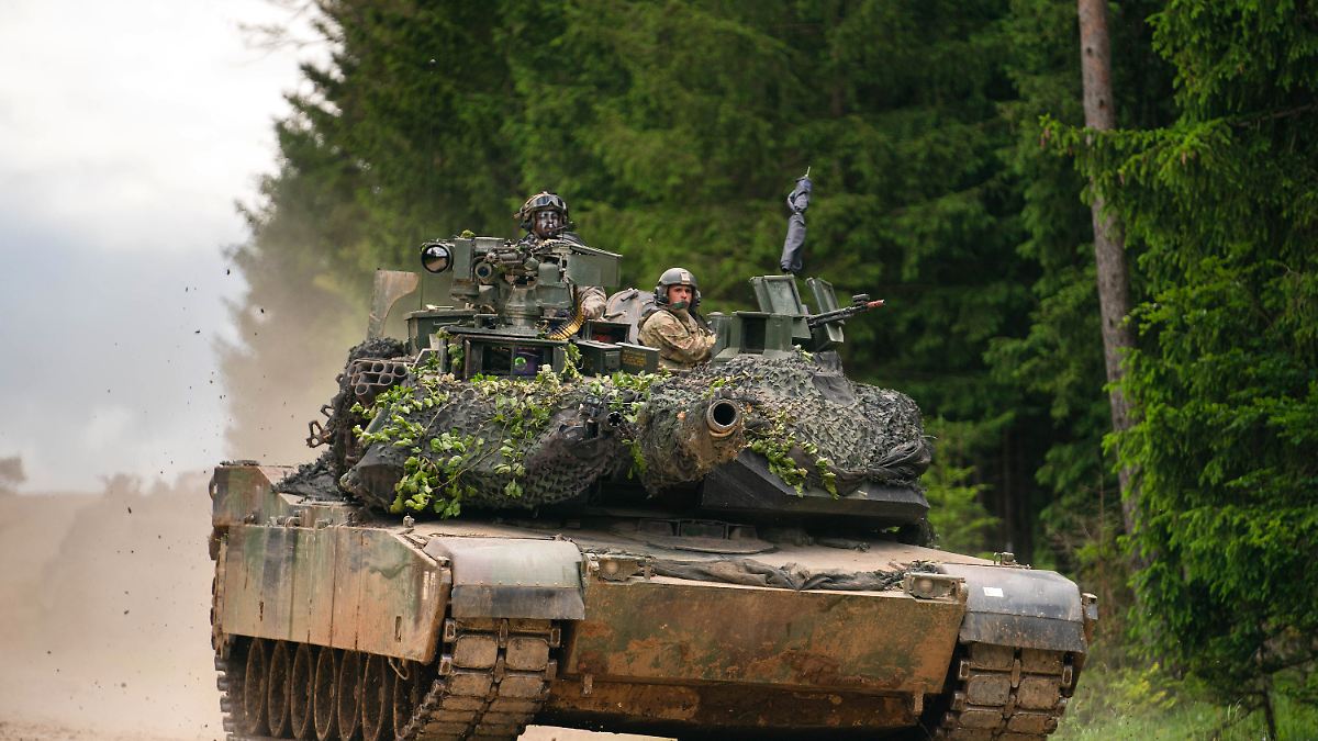 31 Stück für die Ukraine: USA bestätigen Lieferung von Abrams ...