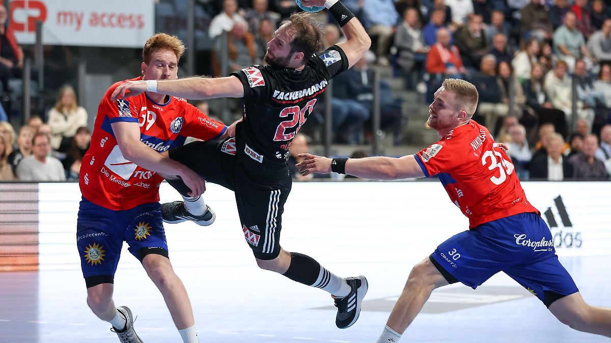 Bayern: HC Erlangen verlängert Vertrag mit Handballprofi Büdel - ntv.de