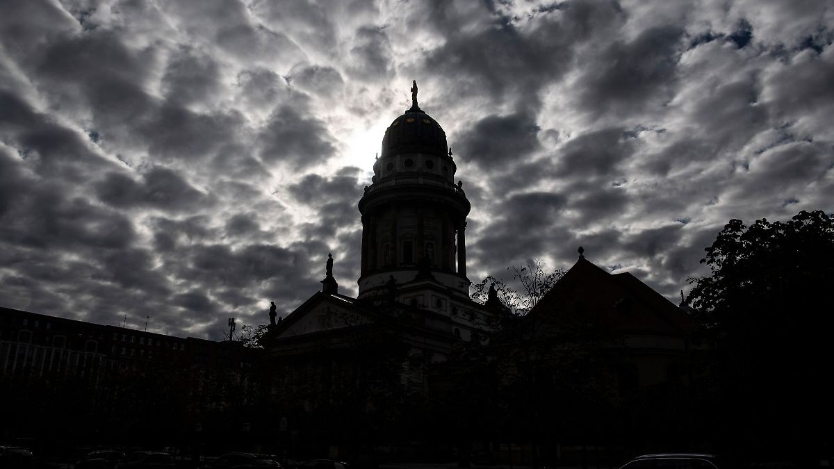 Berlin & Brandenburg: Bewölkter Himmel in Berlin und Brandenburg - ntv.de