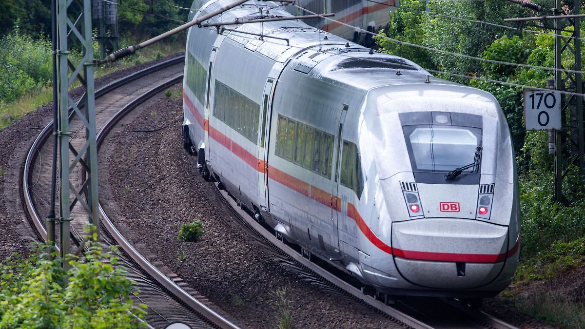 Bayern: ICE-Strecke Nürnberg-Ingolstadt nach Sperre wieder frei - ntv.de
