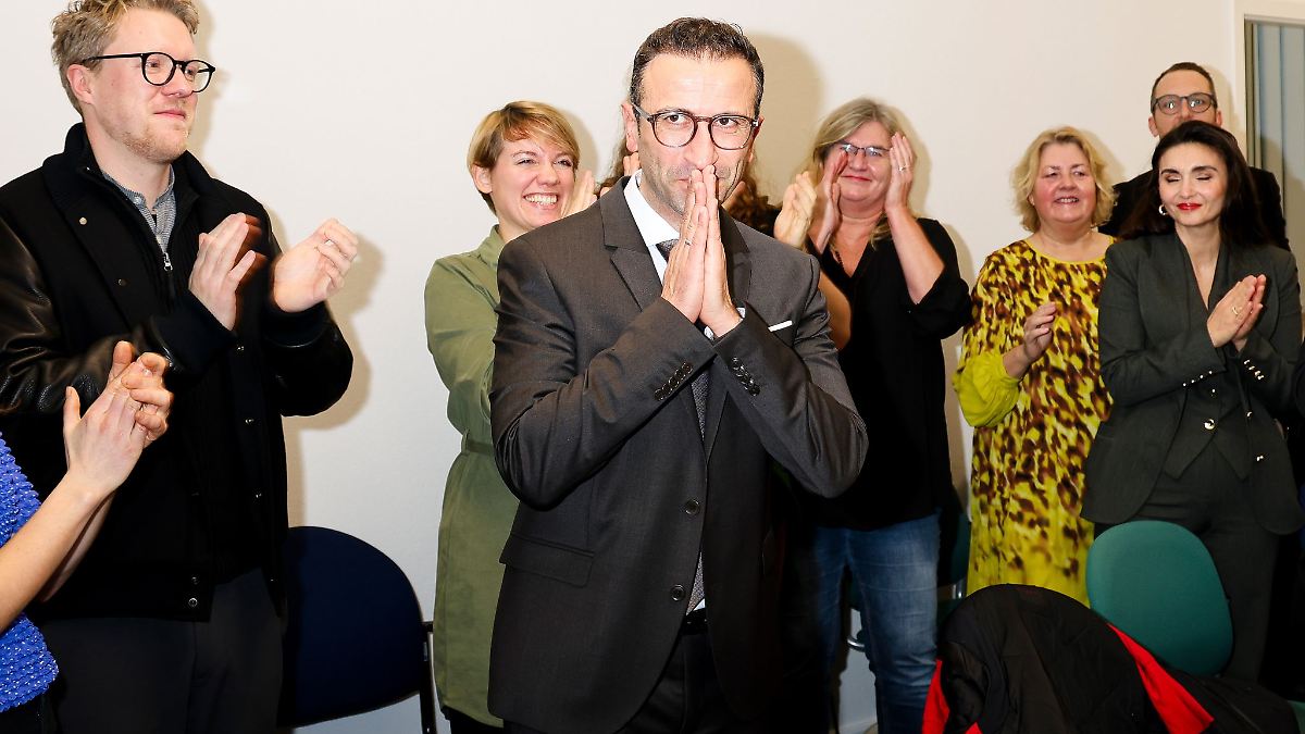 Oberbürgermeisterwahl in Kiel: Grünen-Kandidat Samet Yilmaz gewinnt - ntv.de